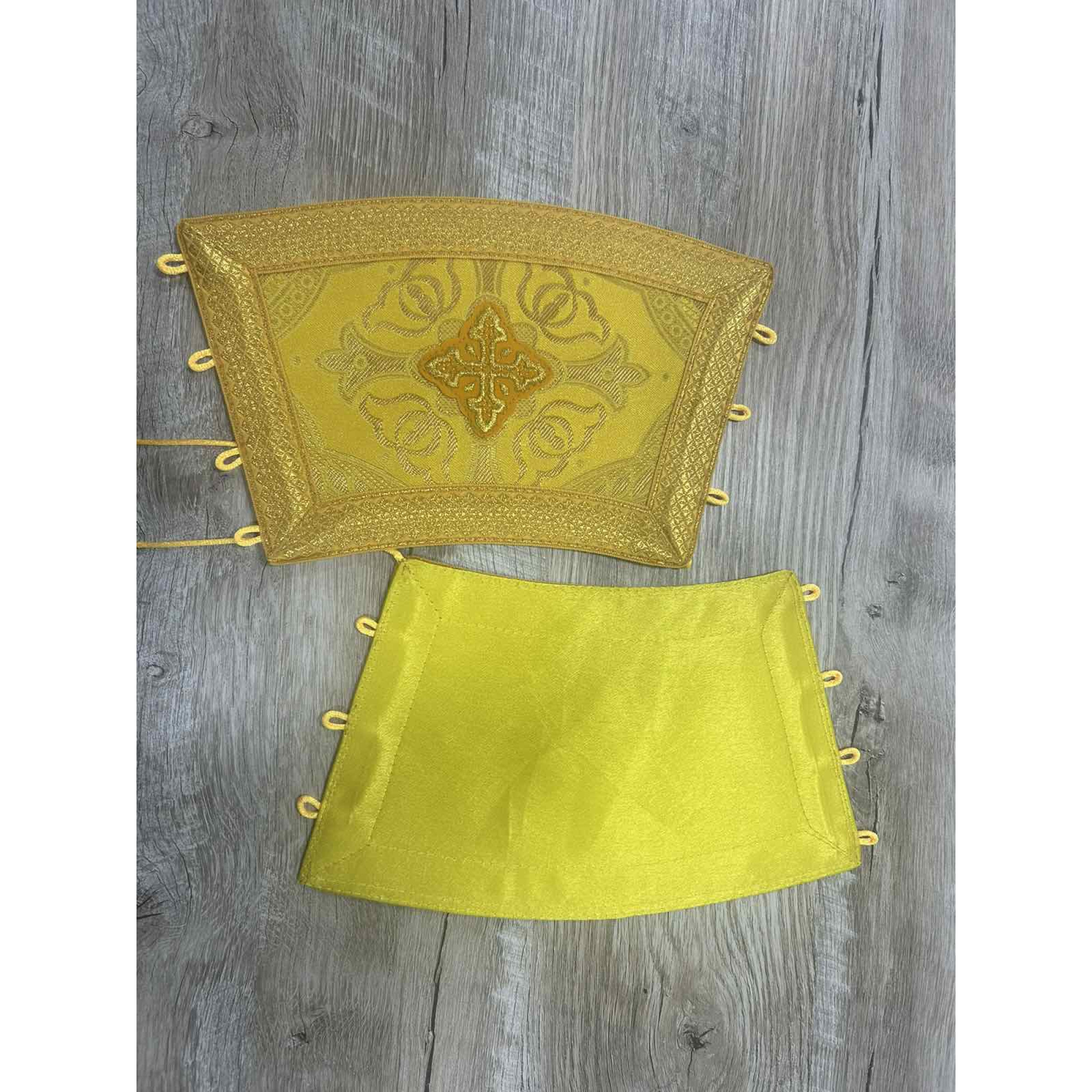 Brocade vestment for deacon - Stichar and orar in yellow-gold silk brocade