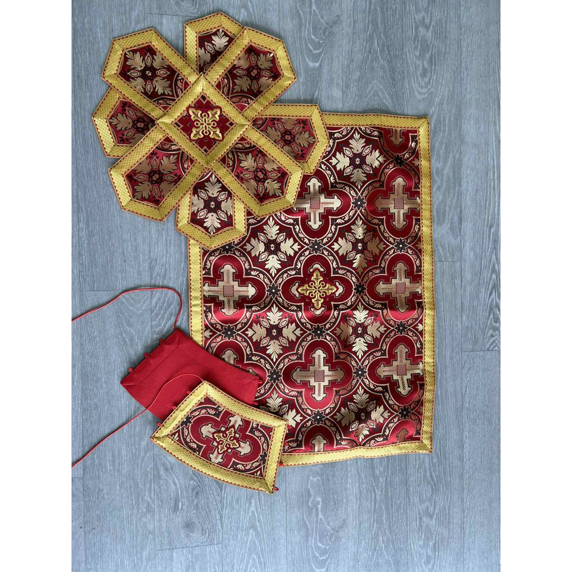 Greek style priest vestment in brocade - Liturgical vestment for priest