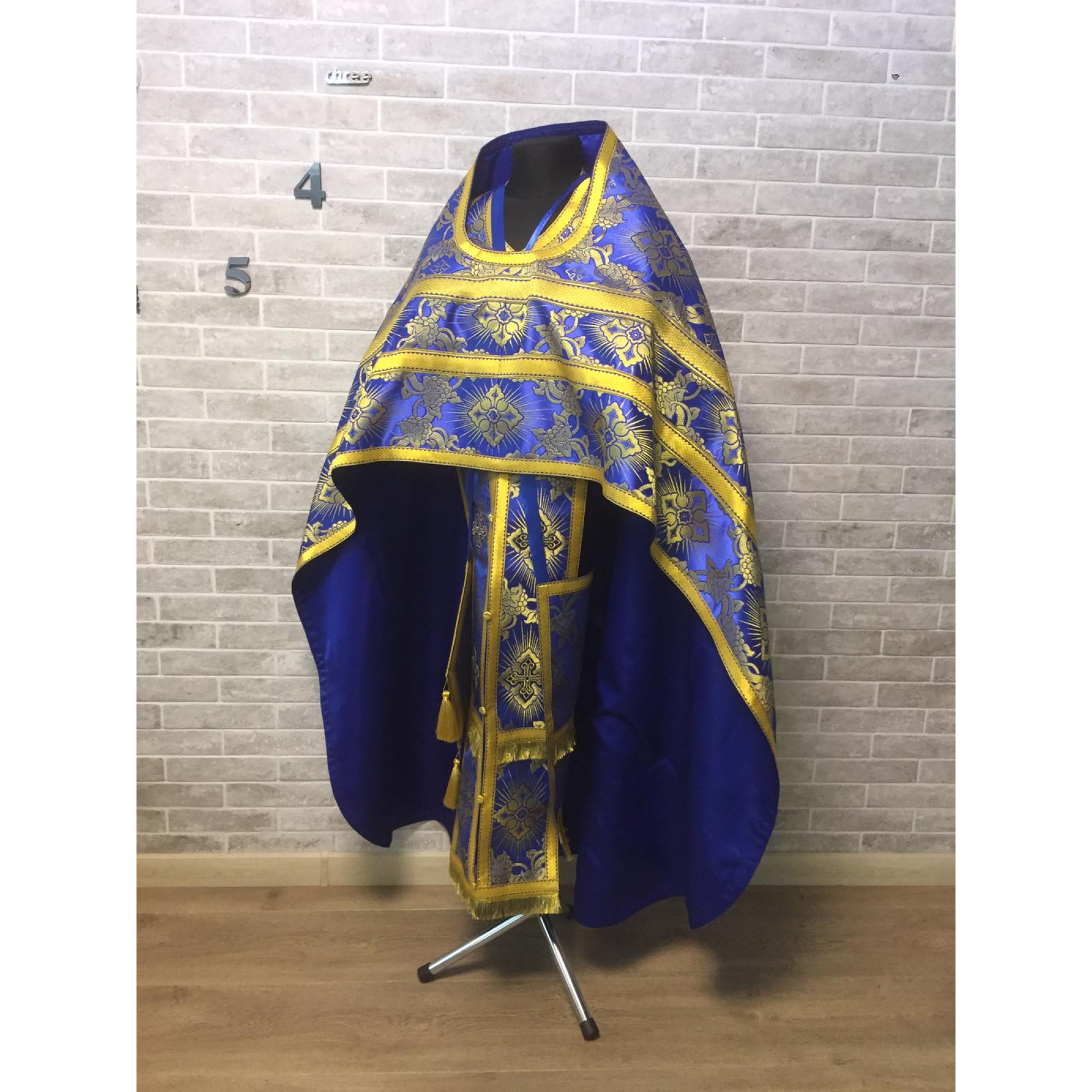 Slavic style vestments in brocade - Priest vestments - Clothes for ...