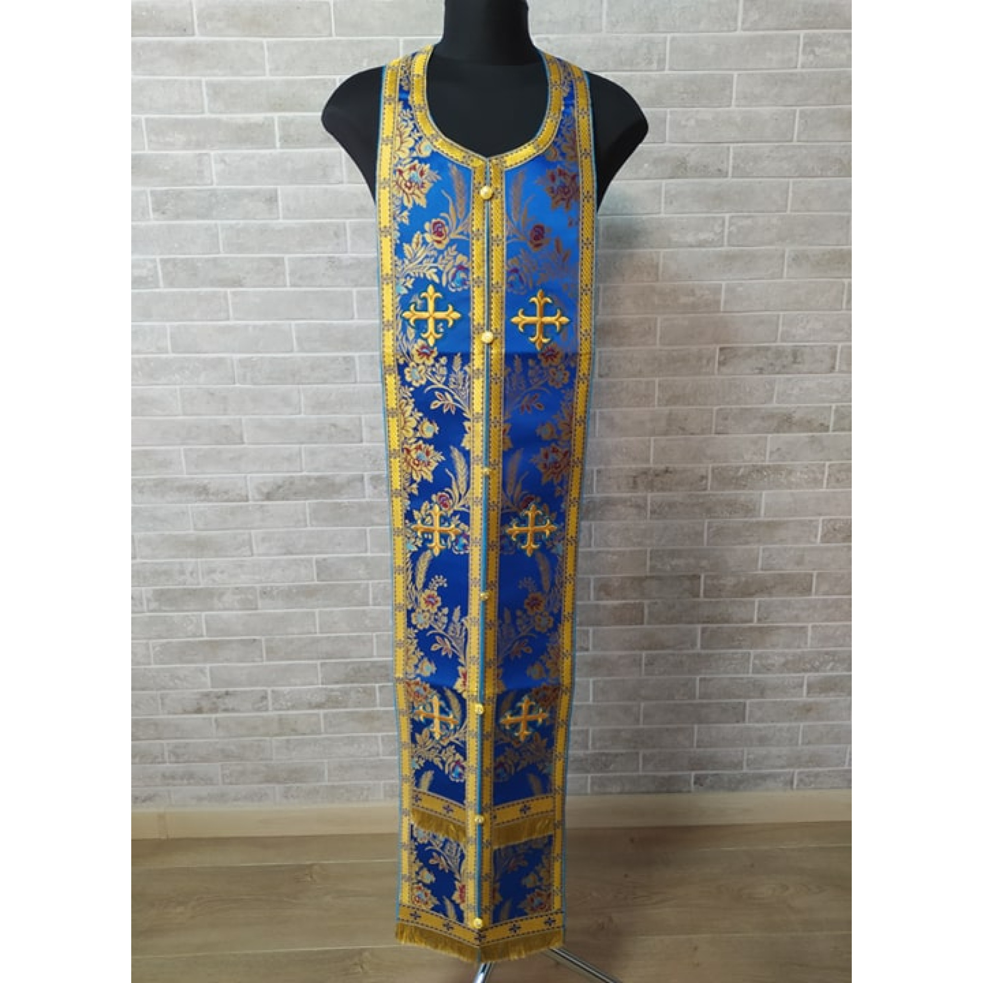 Slavic style vestments in brocade - Priest vestments - Clothes for ...