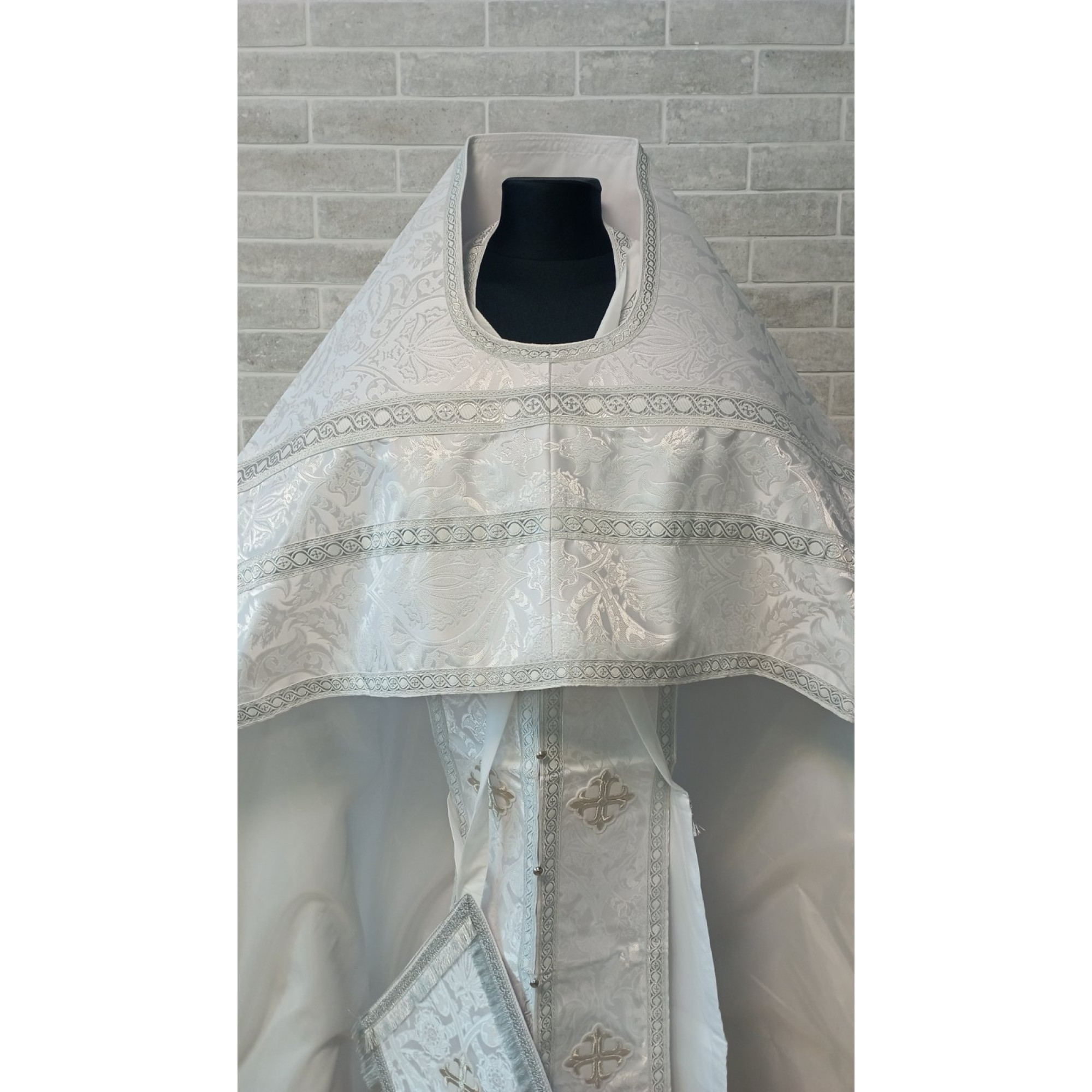 Slavic style vestments in brocade - Priest vestments - Clothes for ...