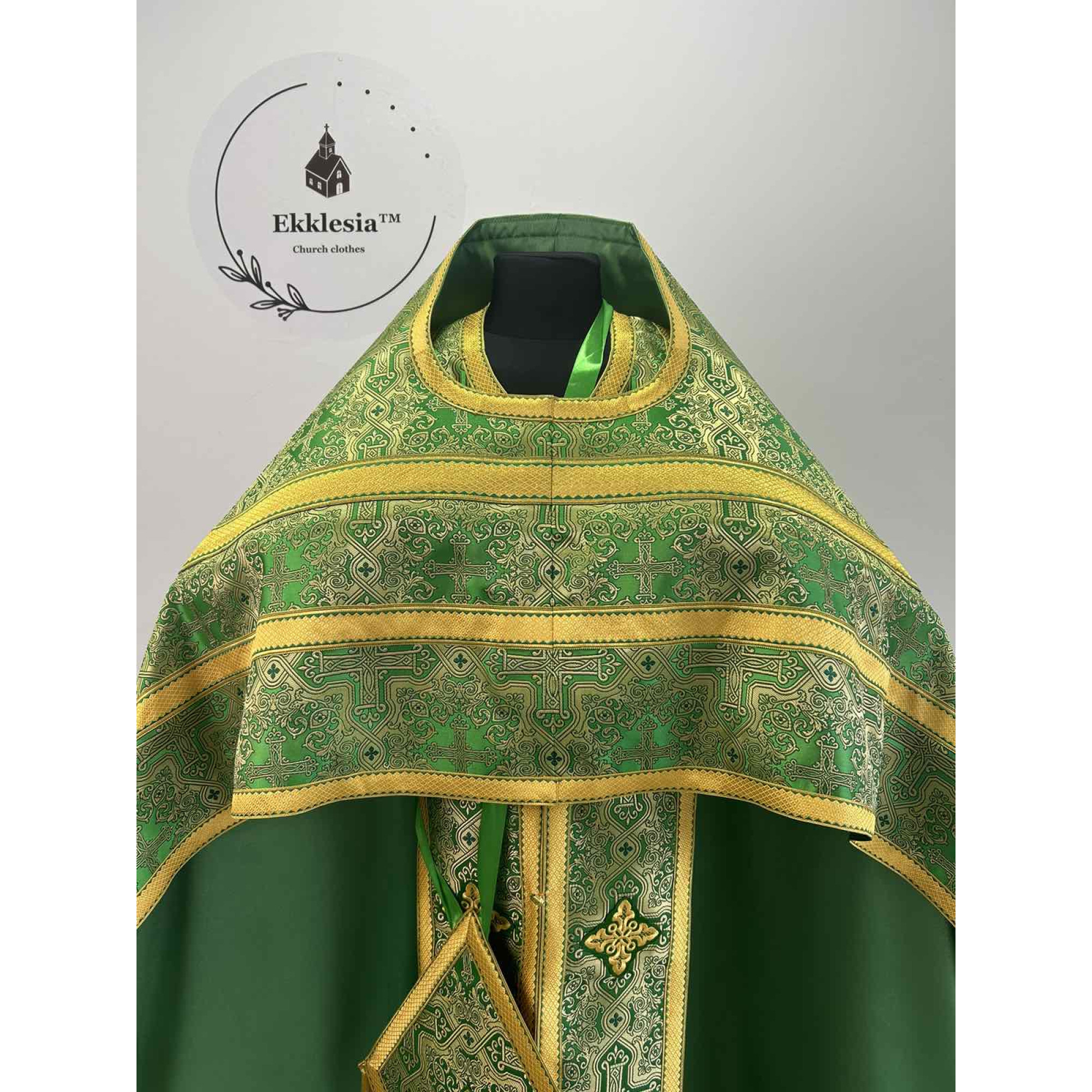 Slavic style vestments in brocade - Priest vestments - Clothes for ...