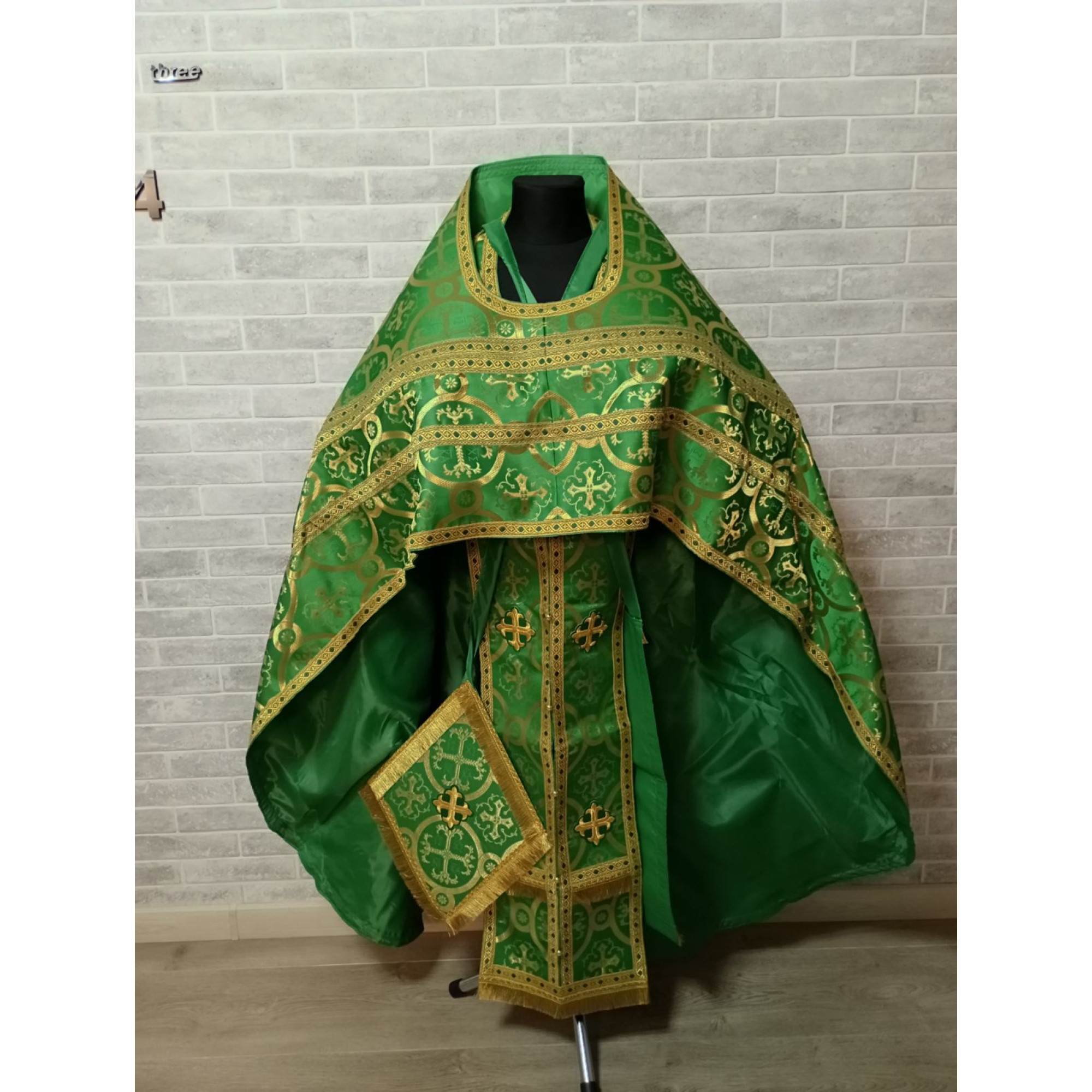 Slavic style vestments in brocade - Priest vestments - Clothes for ...