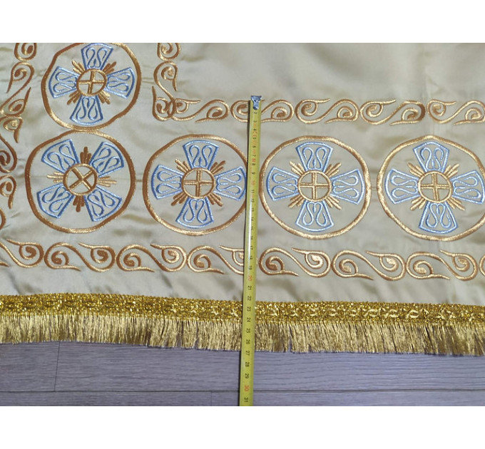 Altar cover - Covers for the altar table - Vestment on the altar ...
