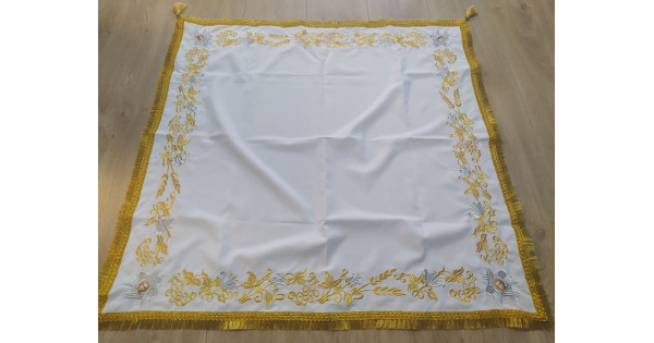 Altar cover in gabardine with the embroidery