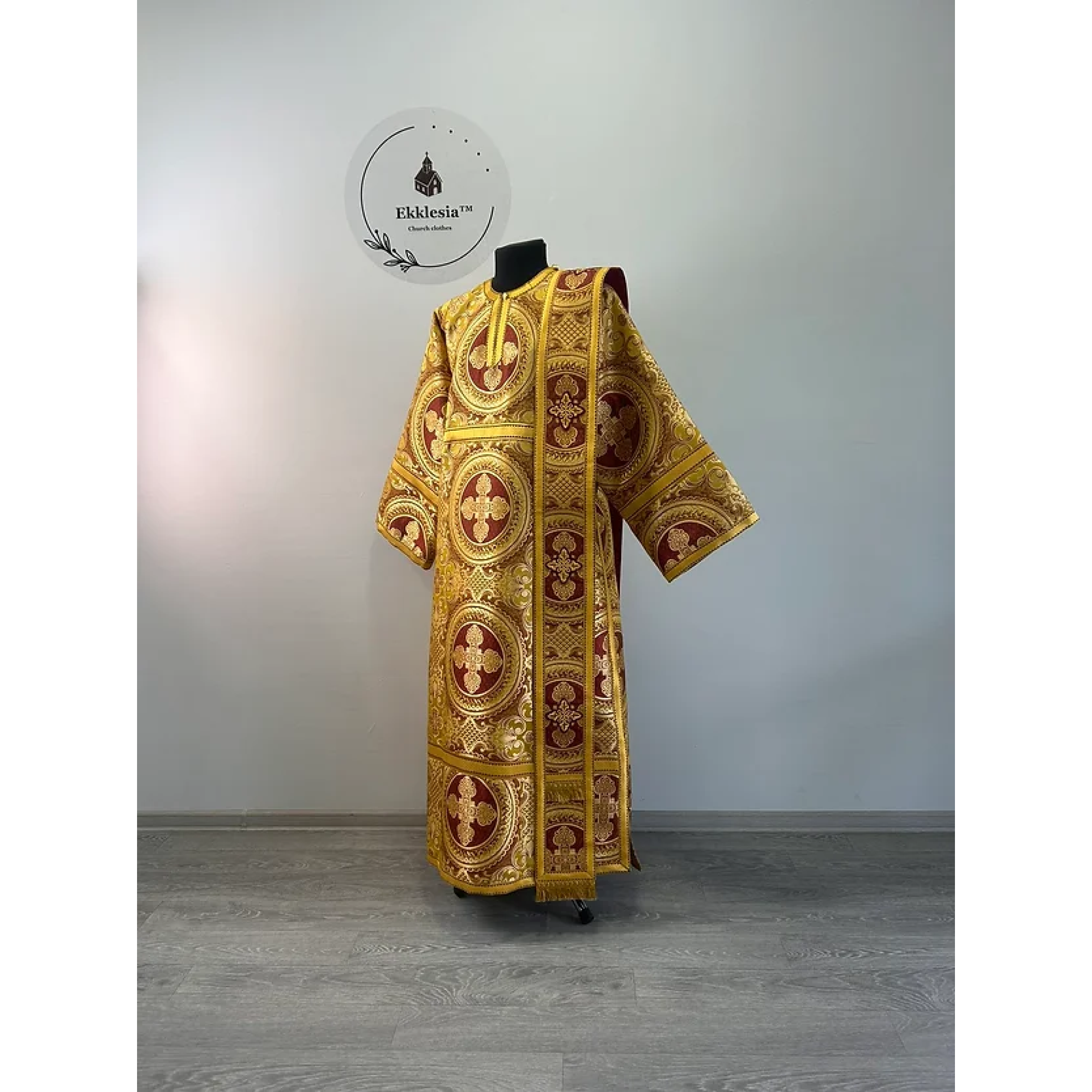 Brocade vestment for deacon - Stichar and orar in yellow-gold silk brocade