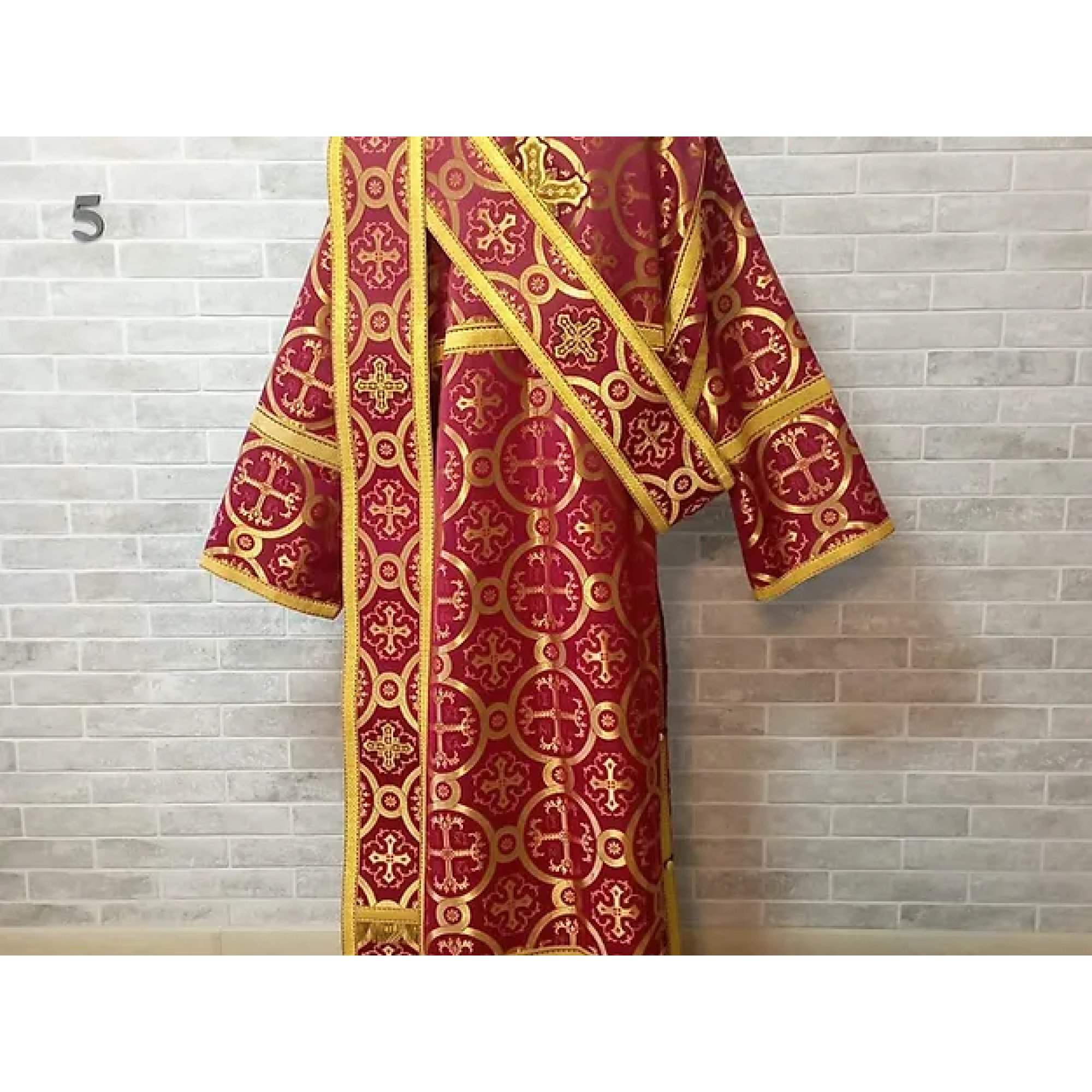 Brocade vestment for deacon - Stichar and orar in yellow-gold silk brocade