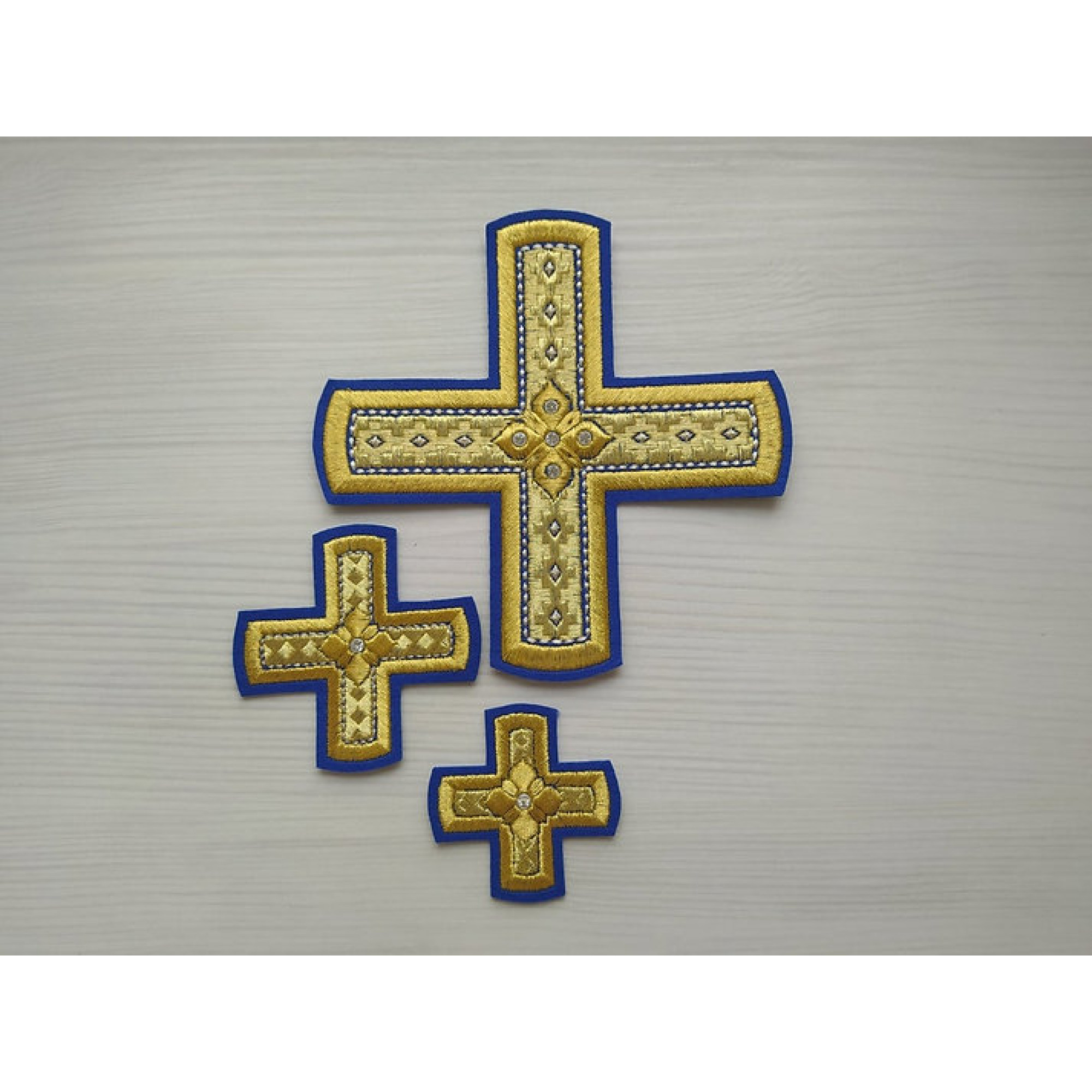 Deacon vestment's crosses appliques set
