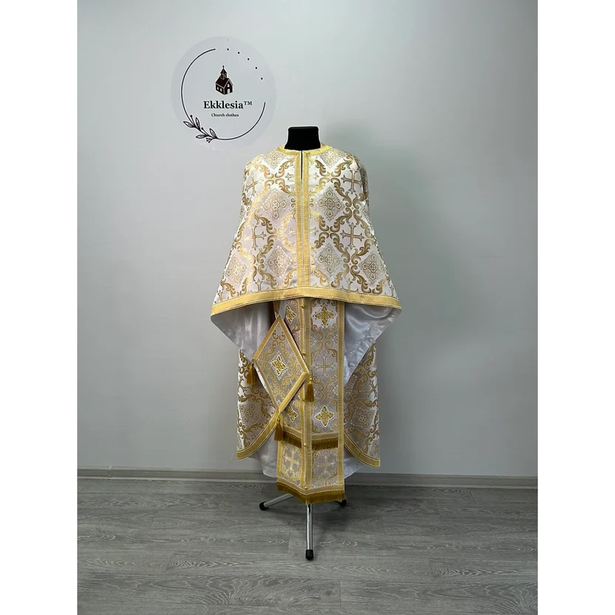 Greek style priest vestment in brocade - Liturgical vestment for priest