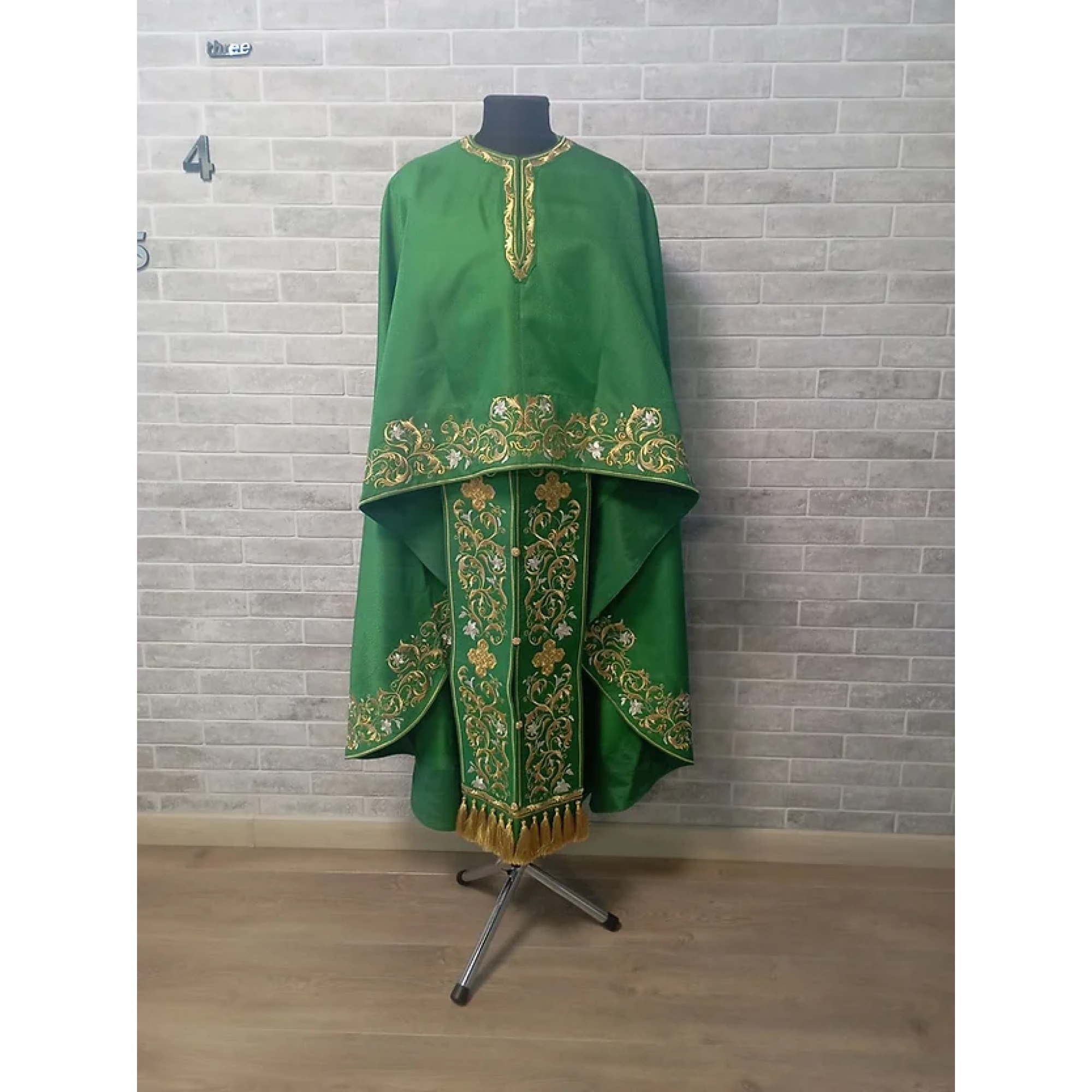Greek style priest vestment in brocade - Liturgical vestment for priest