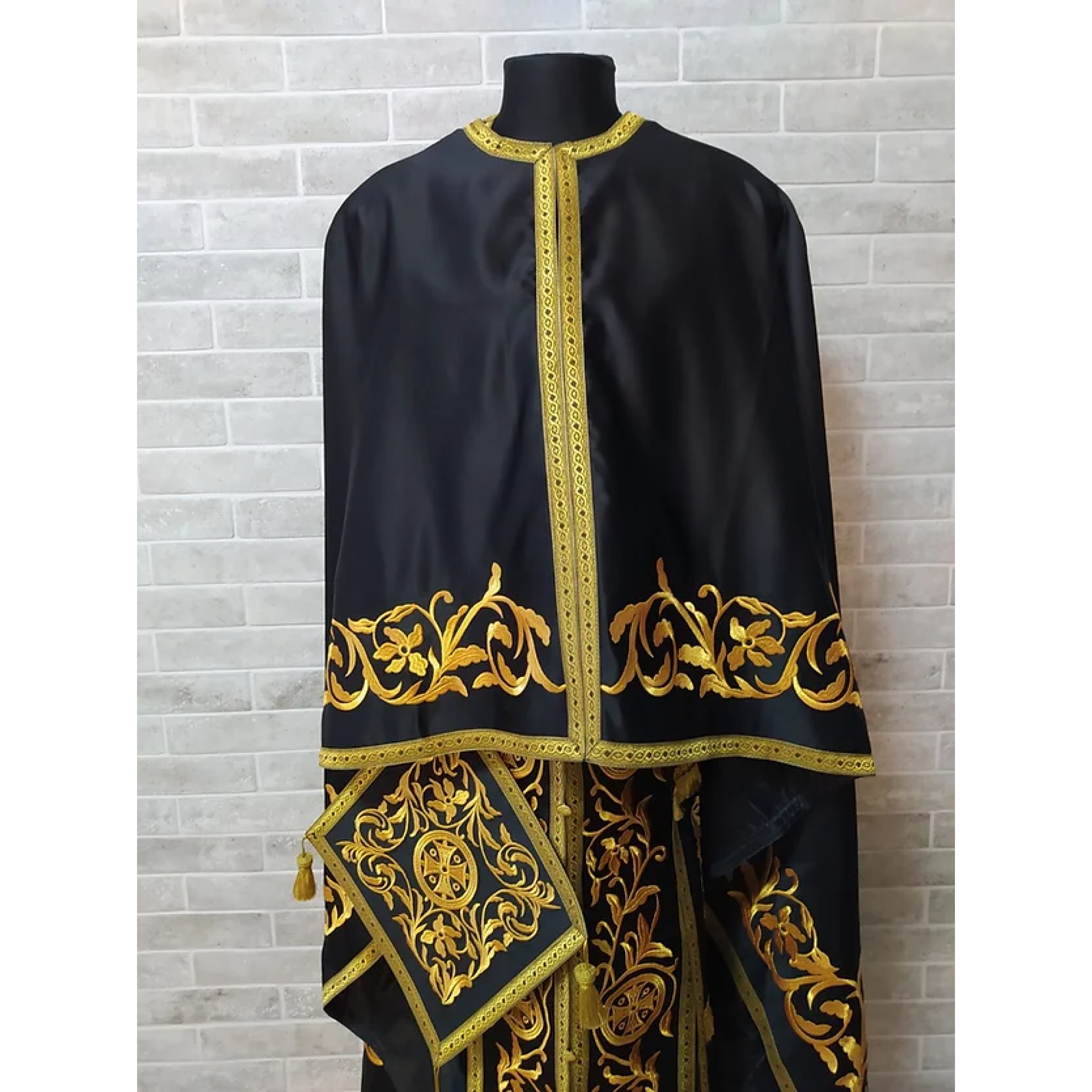 Greek style priest vestment in brocade - Liturgical vestment for priest