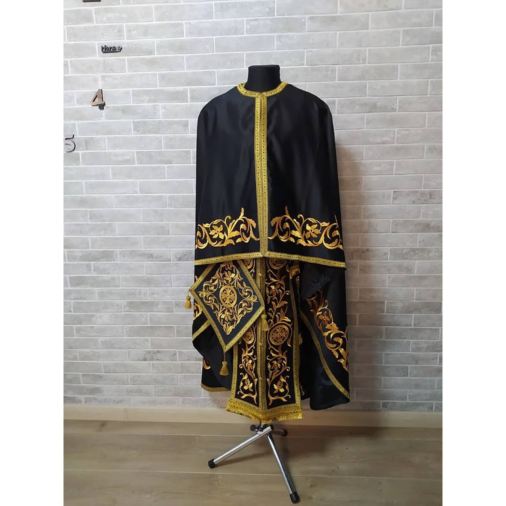 Greek style priest vestment in brocade - Liturgical vestment for priest