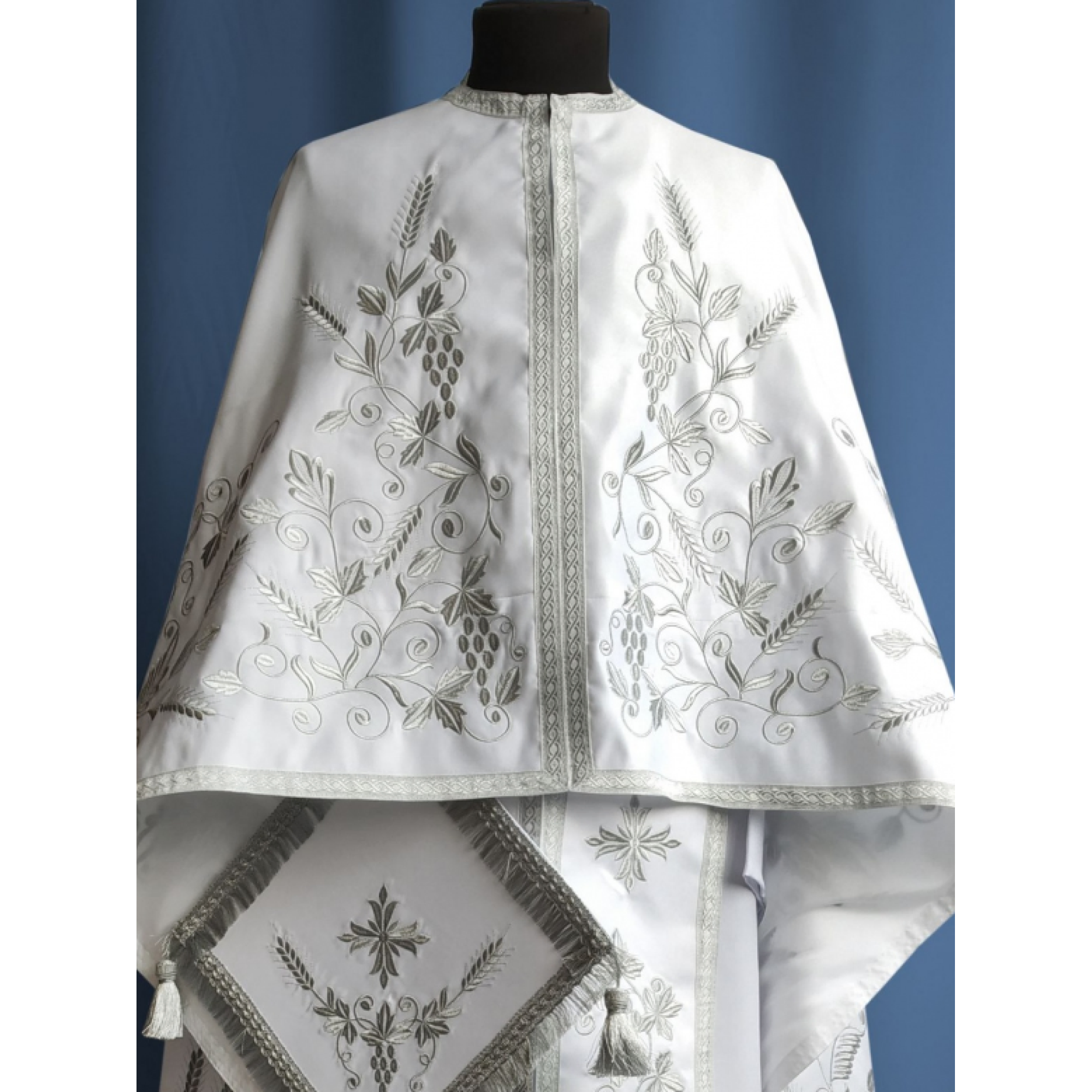 Greek style priest vestment in brocade - Liturgical vestment for priest