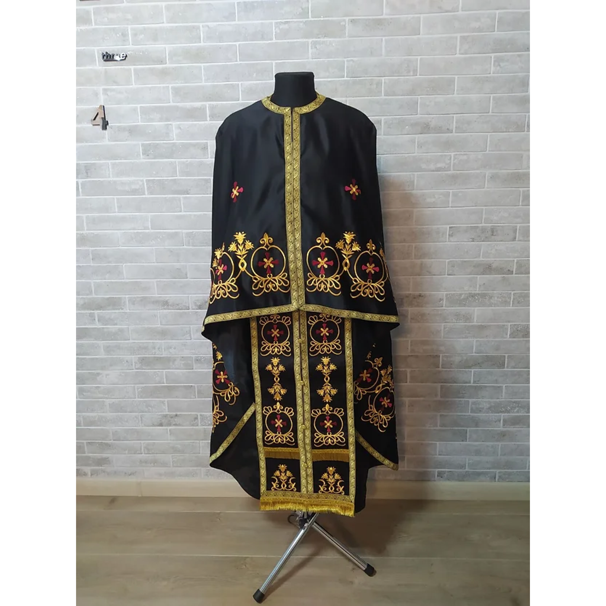 Greek style priest vestment in brocade - Liturgical vestment for priest