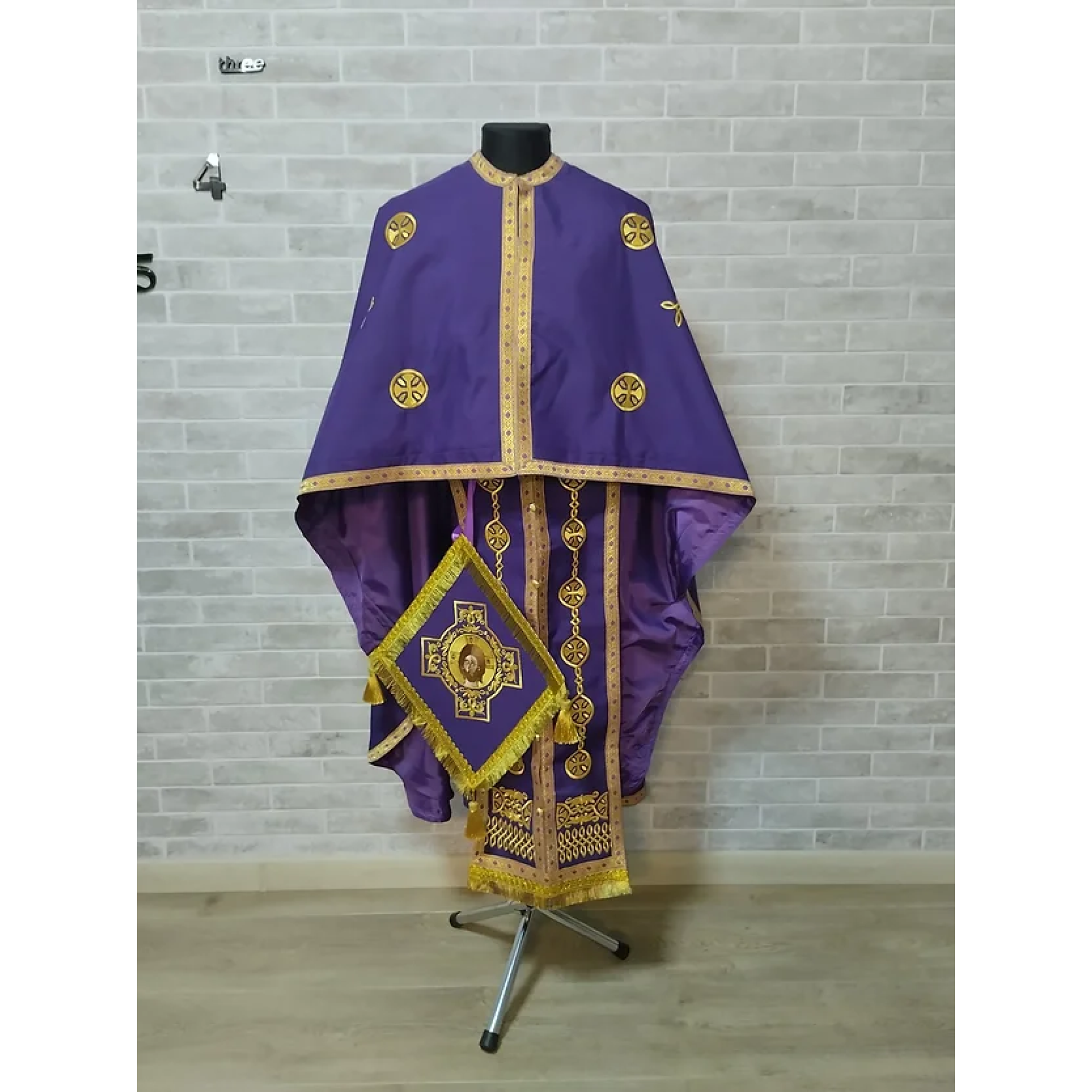 Greek style priest vestment in brocade - Liturgical vestment for priest