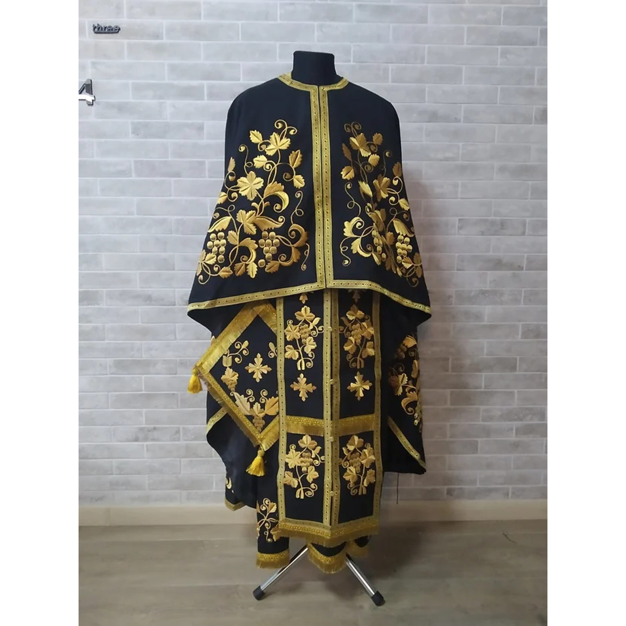 Greek style priest vestment in brocade - Liturgical vestment for priest