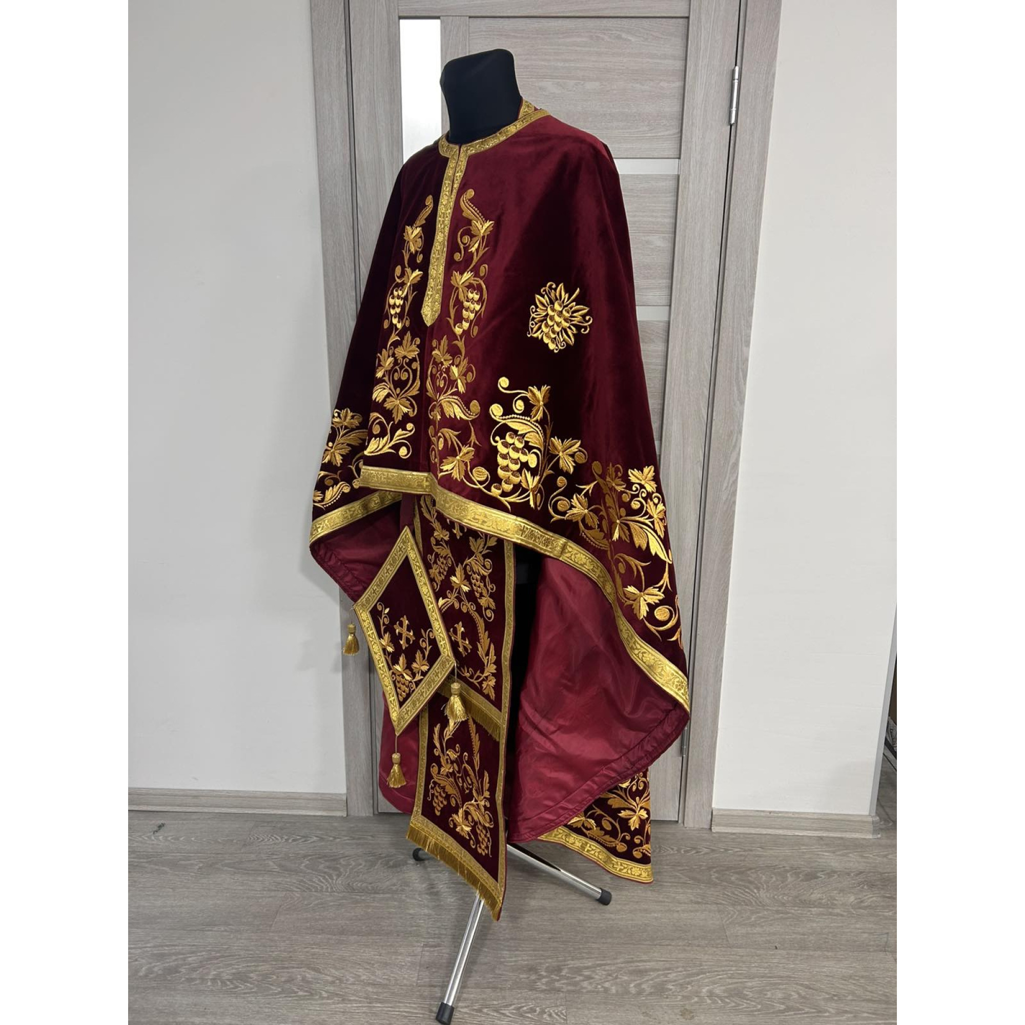 Greek vestment with solid epitrachyl - Priest robe - Orthodox vestments ...