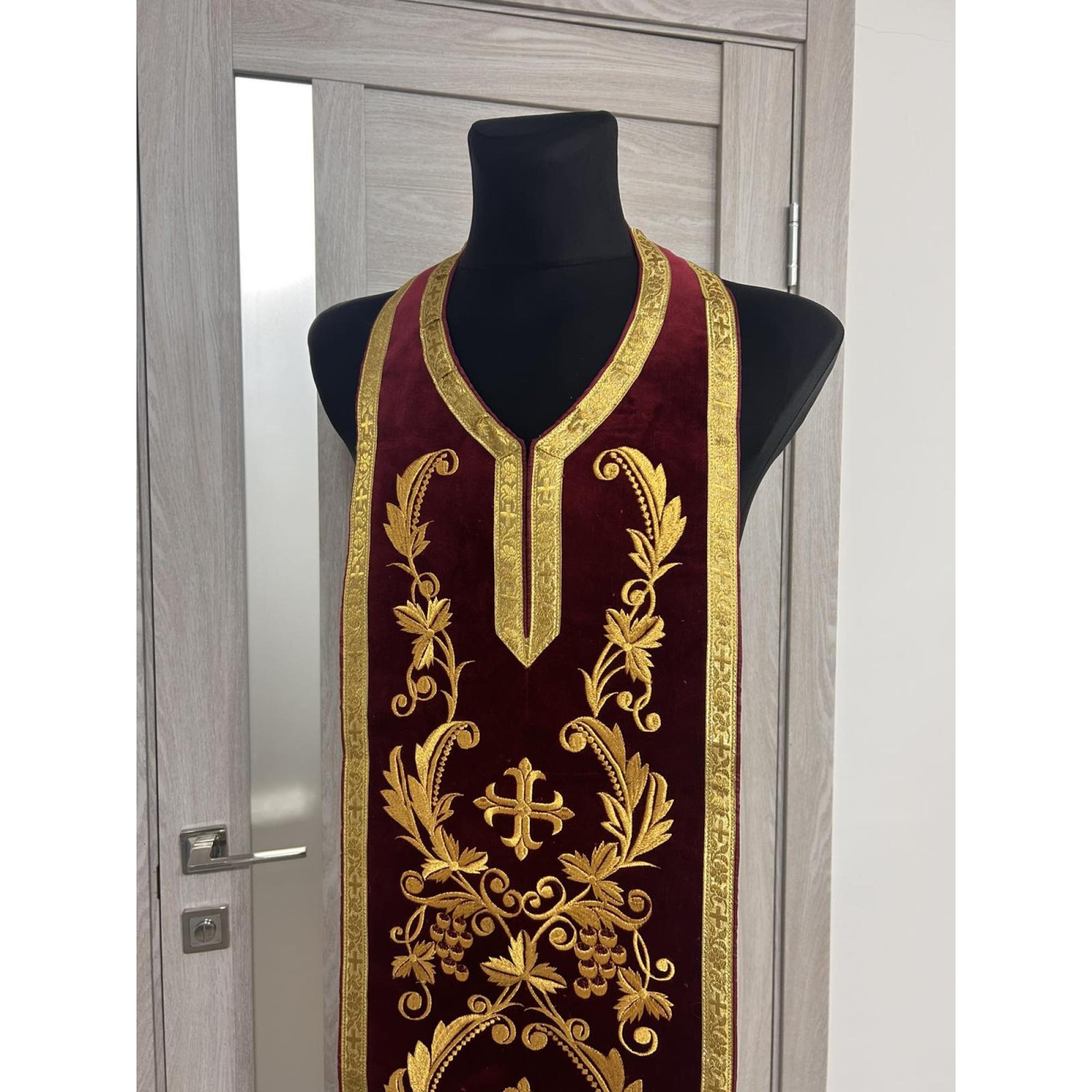 Greek vestment with solid epitrachyl - Priest robe - Orthodox vestments ...